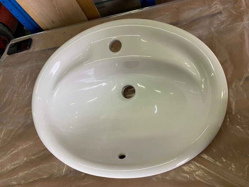 Vasque à poser Florine 56x44 par Villeroy & Boch — BRECOR
