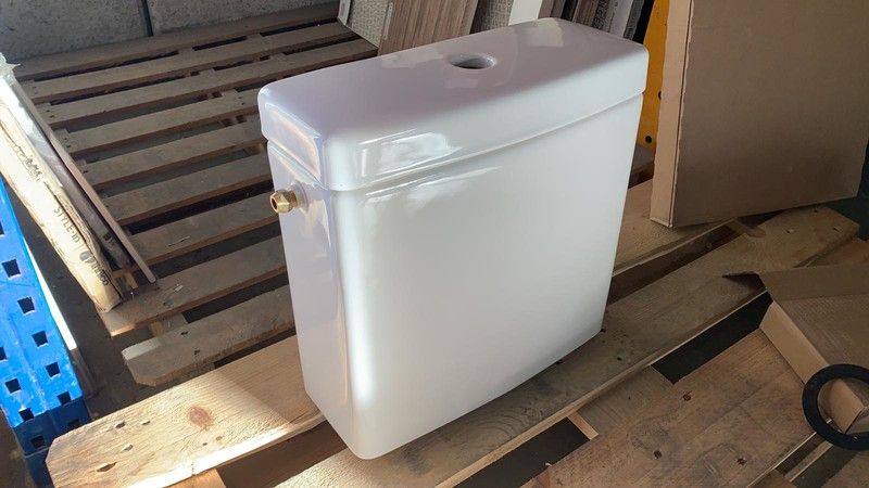 Cisterna para inodoro Targa Architect de Villeroy & Boch VILL57731101 ...